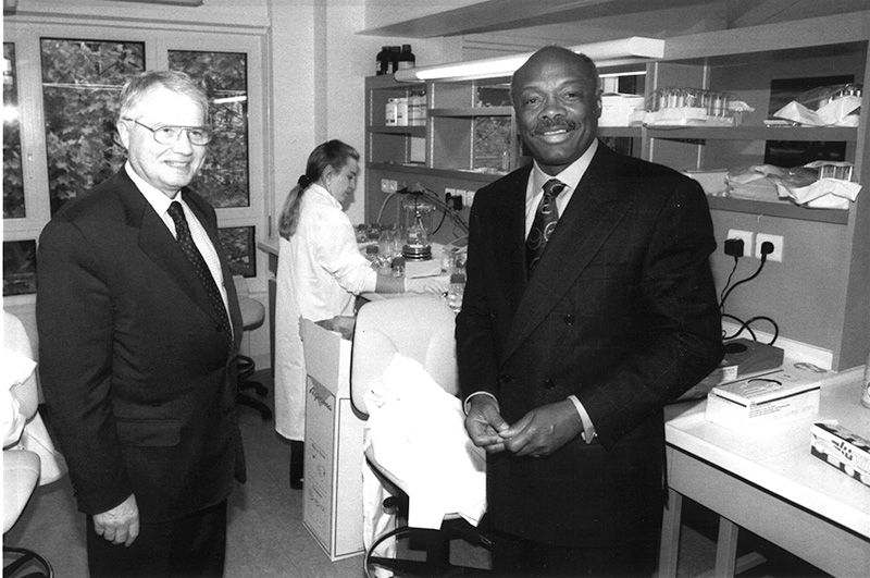 Snapshots of an Epidemic: An HIV/AIDS Timeline - amfAR, The Foundation ...